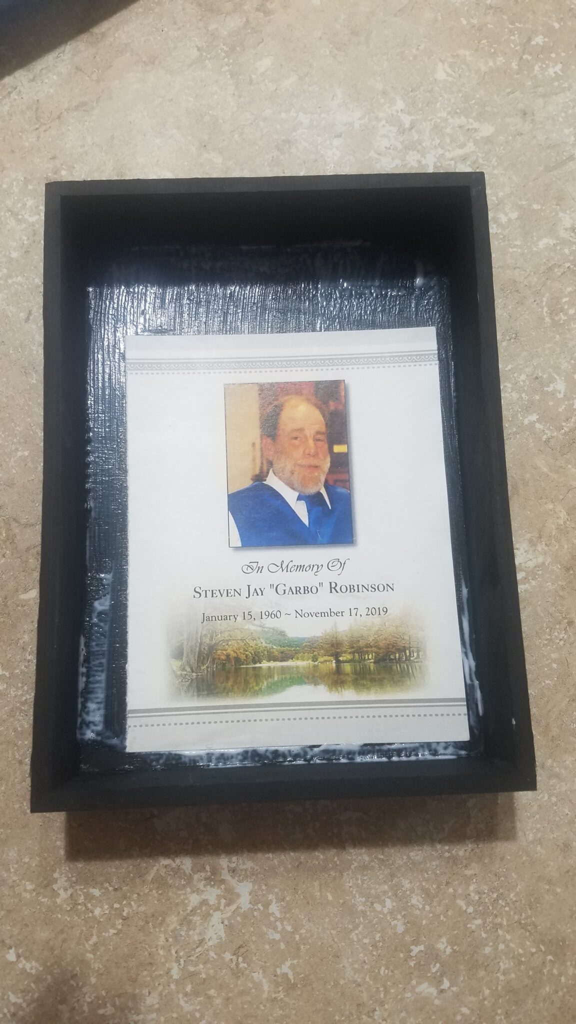 DIY Memorial Gift – Flippin Furniture