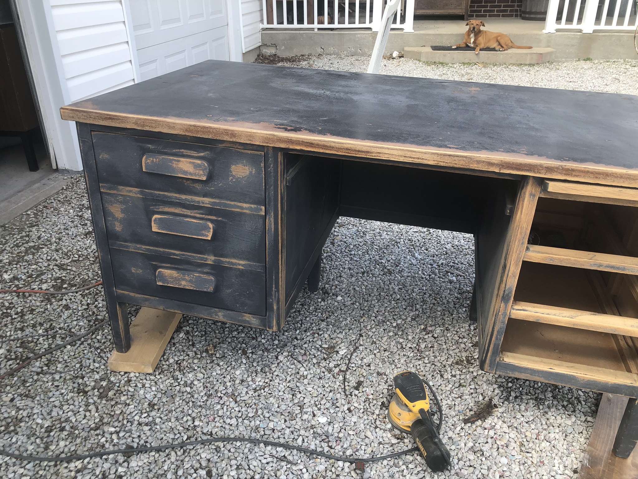 How to Flip an Old Desk into a New Piece of Furniture – Flippin Furniture