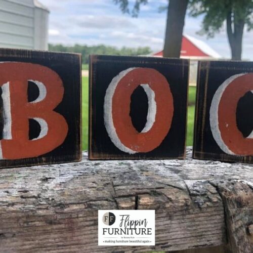 How to make your own DIY Halloween Boo Sign – Flippin Furniture
