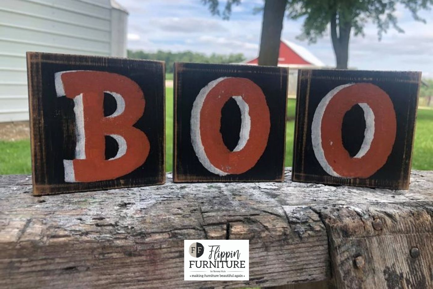 How to make your own DIY Halloween Boo Sign – Flippin Furniture